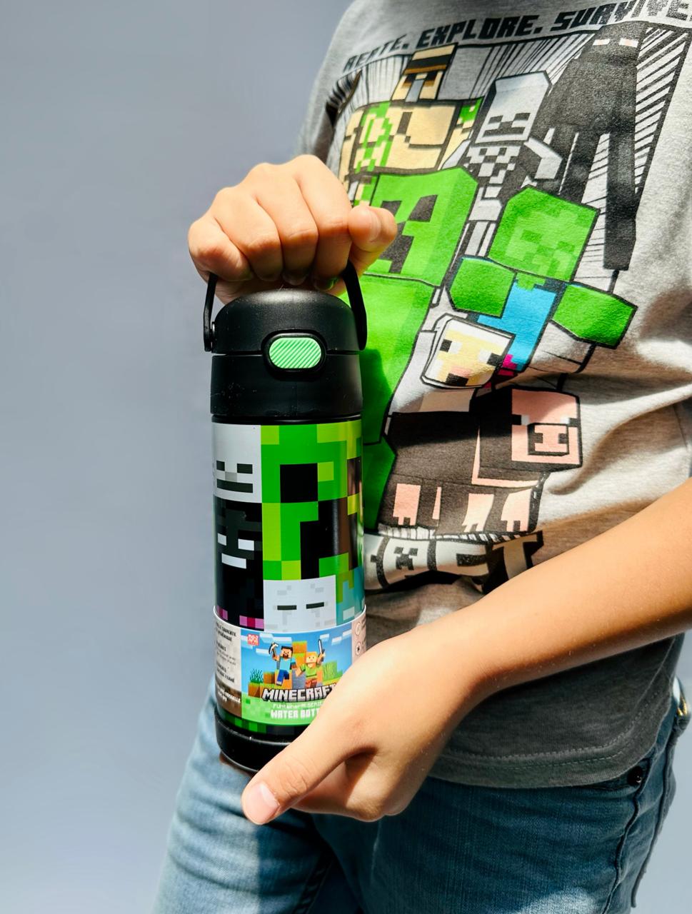 Minecraft Thermos FUNtainer Botella de agua de 14 oz con asa – Open Box